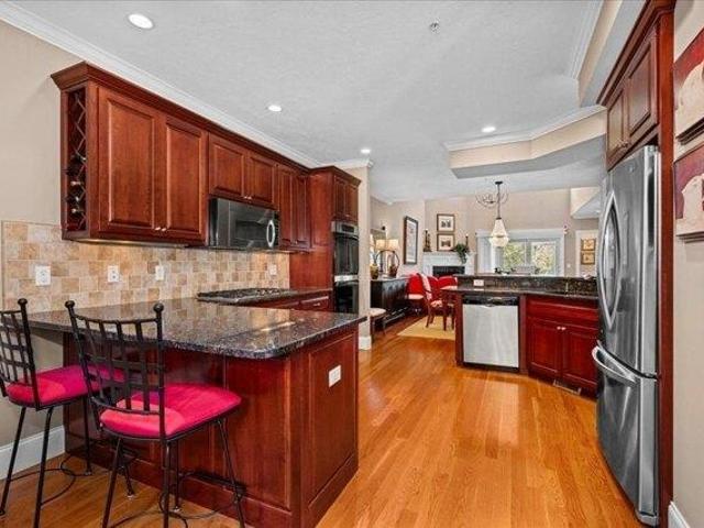 condo with 2 bedroom, Northborough MA ES103443676