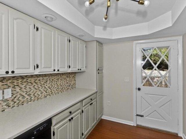 condo with 2 bedroom, Northborough MA ES104374038