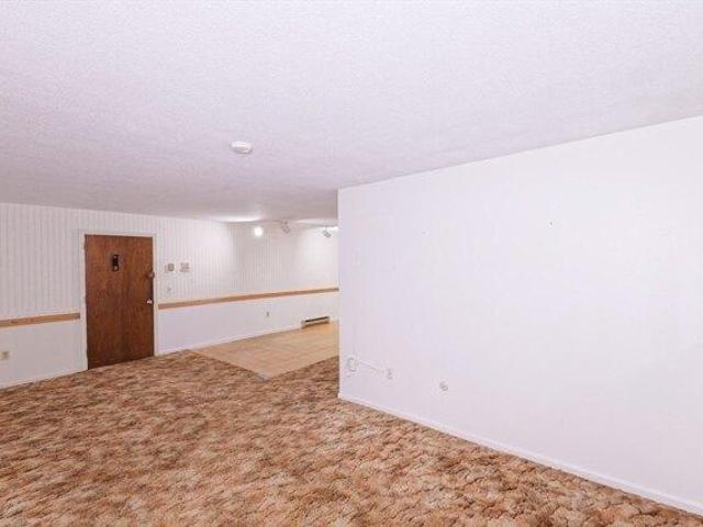 condo with 2 bedroom, Northborough MA ES105081288