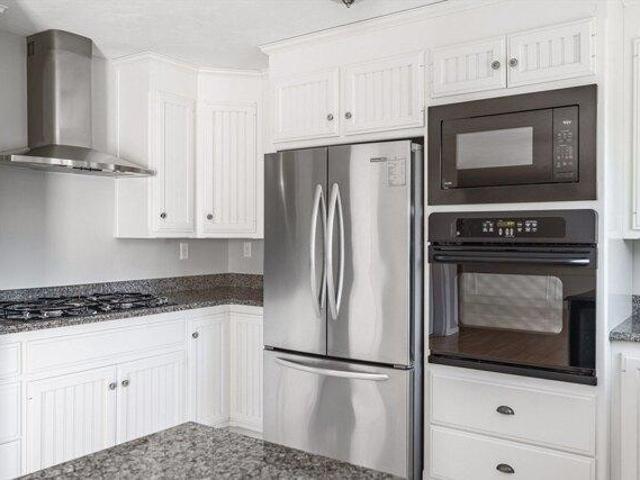 condo with 2 bedroom, Northbridge MA DS103127568
