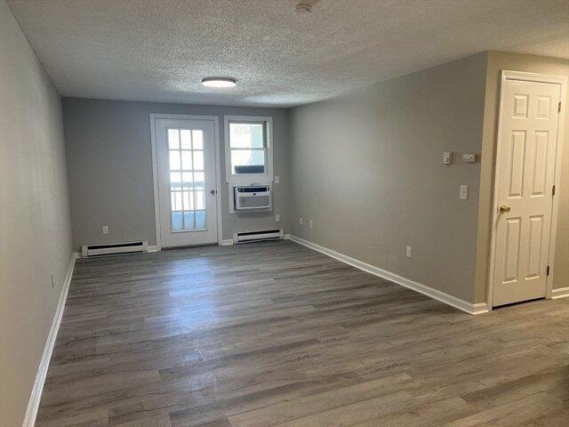 condo with 2 bedroom, Northbridge MA ES103075126