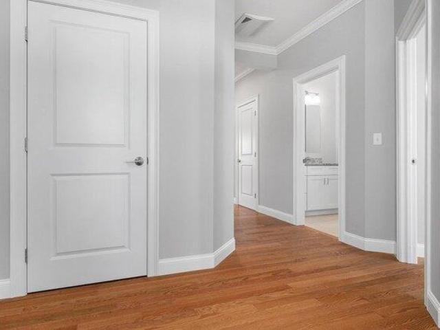 condo with 2 bedroom, Northbridge MA ES103850561
