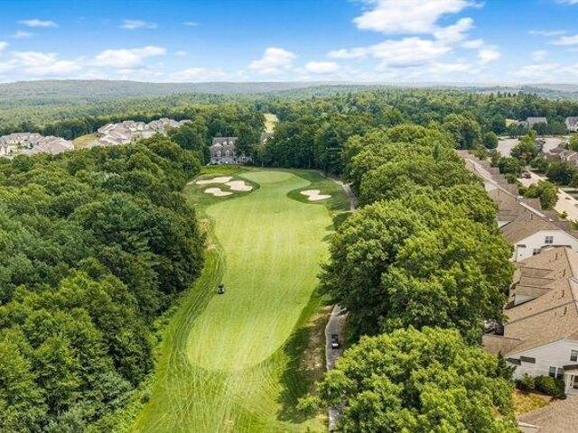 condo with 2 bedroom, Northbridge MA ES105096380