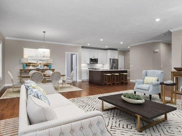 condo with 2 bedroom, Northbridge MA ES105207779