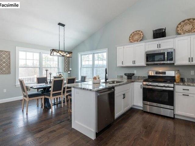 condo with 2 bedroom, Northfield NH ES105079798