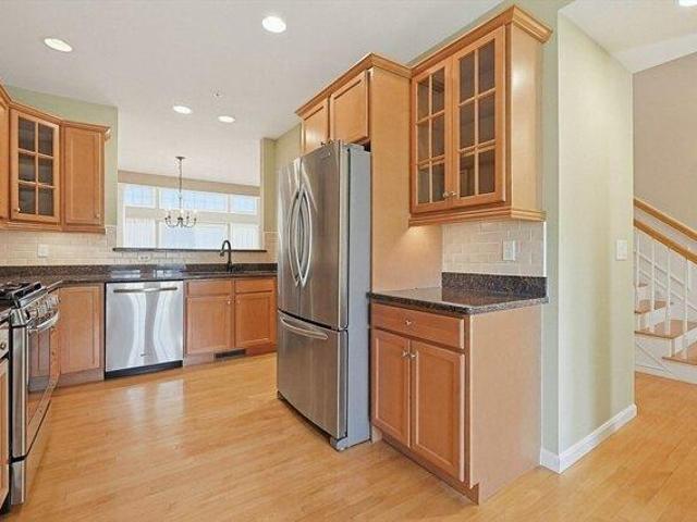 condo with 2 bedroom, Norton MA ES103251325