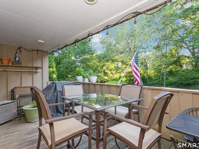condo with 2 bedroom, Norwalk CT ES104481303