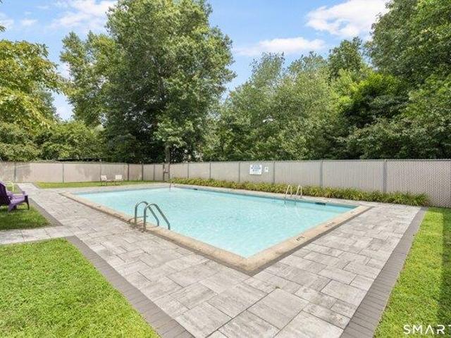 condo with 2 bedroom, Norwalk CT ES104921451