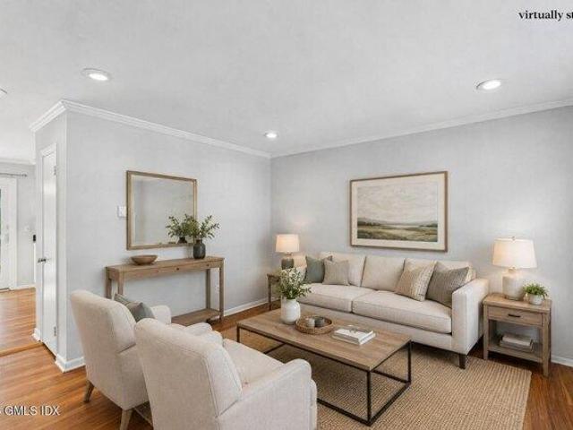 condo with 2 bedroom, Norwalk CT ES105123376
