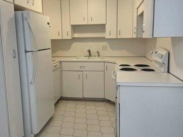 condo with 2 bedroom, Norwood MA DS104407346