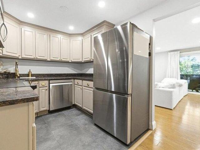 condo with 2 bedroom, Norwood MA DS104445831