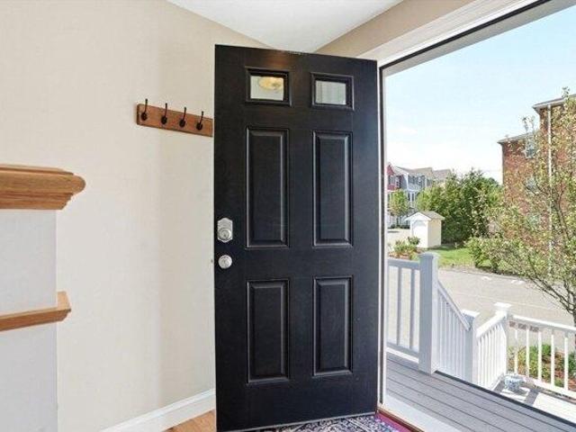 condo with 2 bedroom, Norwood MA ES105061721