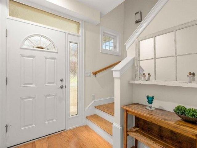 condo with 2 bedroom, Norwood MA ES105156124