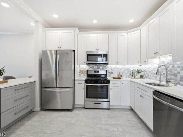 condo with 2 bedroom, Nutley NJ ES104234157