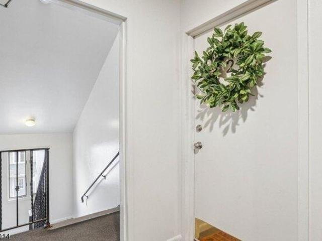 condo with 2 bedroom, Nutley NJ ES105160105