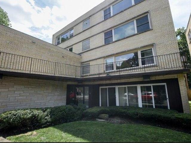 condo with 2 bedroom, Oak Park IL ES103500684
