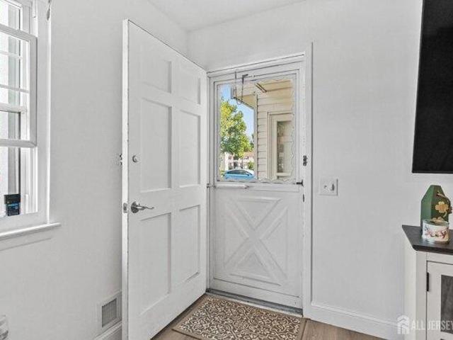 condo with 2 bedroom, Old Bridge NJ DS104406703