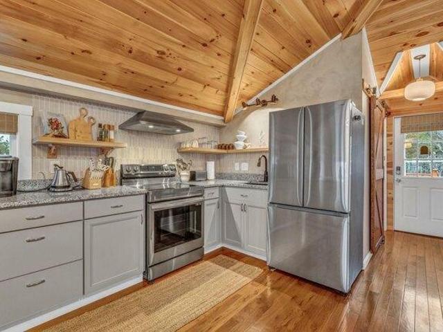 condo with 2 bedroom, Old Orchard Beach ME DS102026340