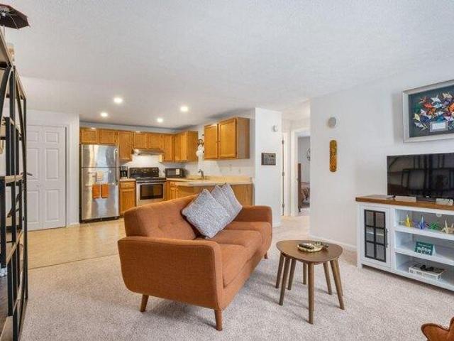 condo with 2 bedroom, Old Orchard Beach ME ES103017740