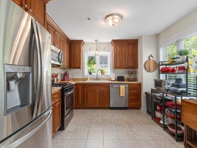 condo with 2 bedroom, Old Orchard Beach ME ES104445371