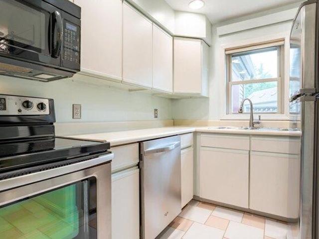 condo with 2 bedroom, Old Orchard Beach ME ES104649540