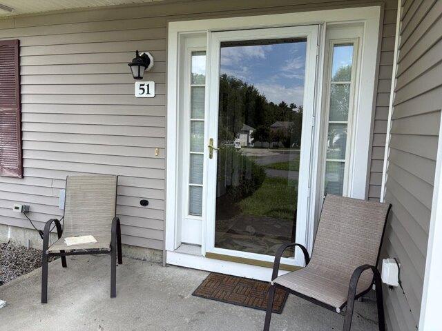condo with 2 bedroom, Old Orchard Beach ME ES105126192