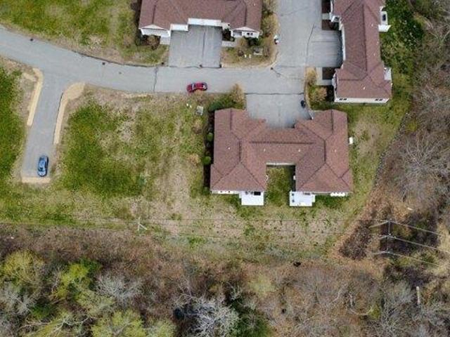 condo with 2 bedroom, Orono ME ES105106163