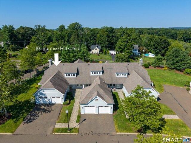 condo with 2 bedroom, Orange CT ES105175410