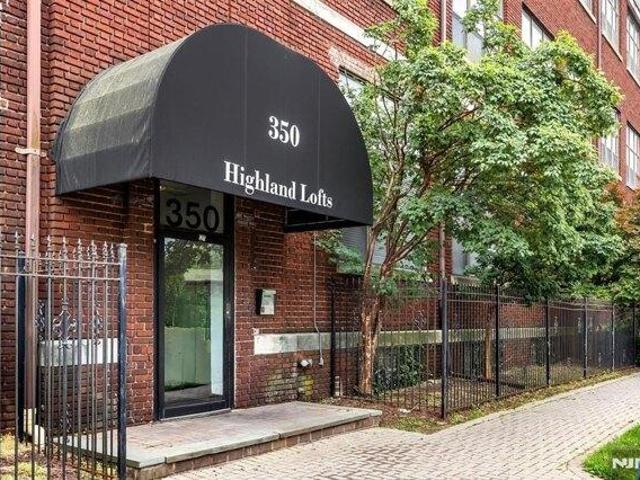 condo with 2 bedroom, Orange NJ DS104330593