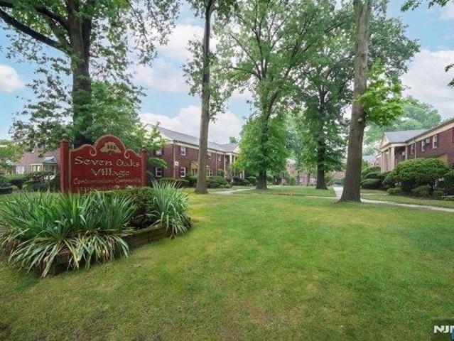 condo with 2 bedroom, Orange NJ ES104411010