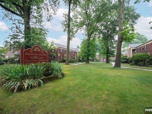 condo with 2 bedroom, Orange NJ ES104852747