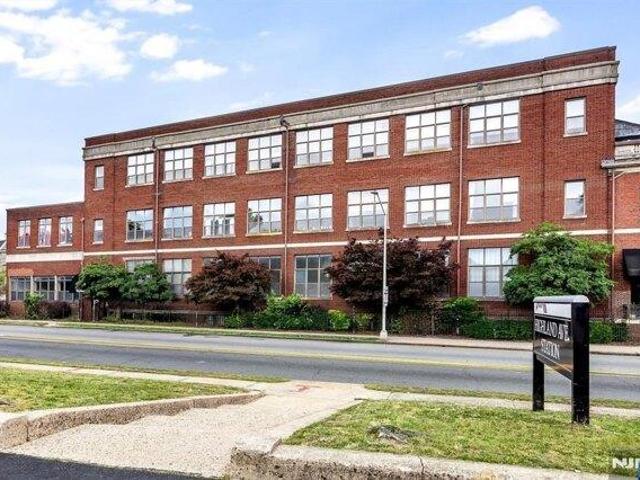 condo with 2 bedroom, Orange NJ ES105288089