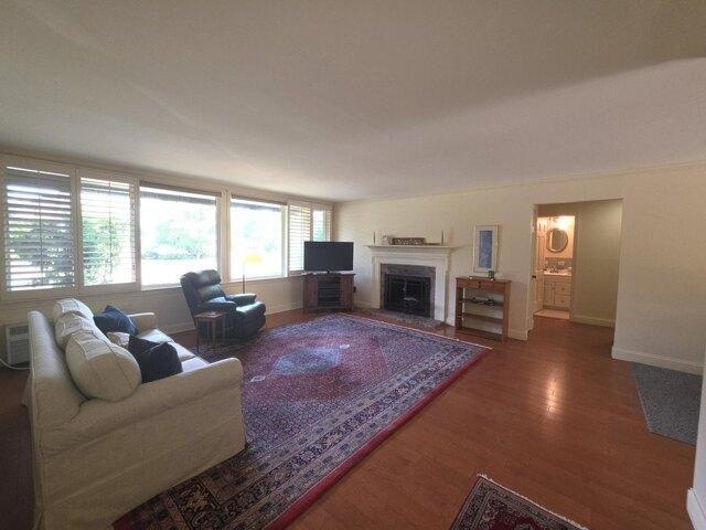 condo with 2 bedroom, Orleans MA ES104835987