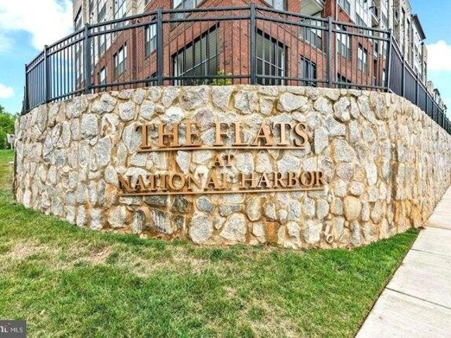 condo with 2 bedroom, Oxon Hill MD DS103627486