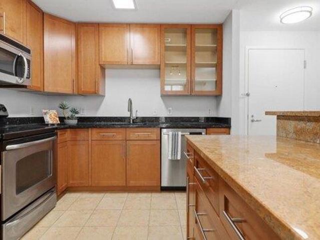 condo with 2 bedroom, Oxon Hill MD ES103626178