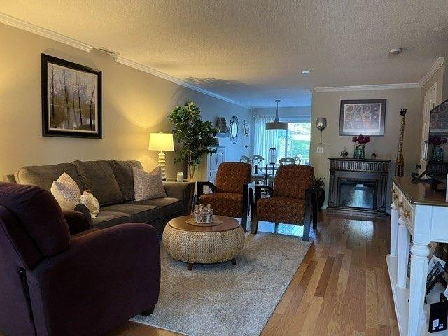 condo with 2 bedroom, Oxford MA ES105095385