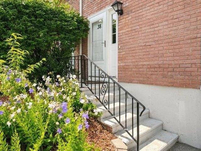 condo with 2 bedroom, Oxford MA ES105172322