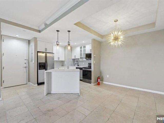 condo with 2 bedroom, Palisades Park NJ DS104375186