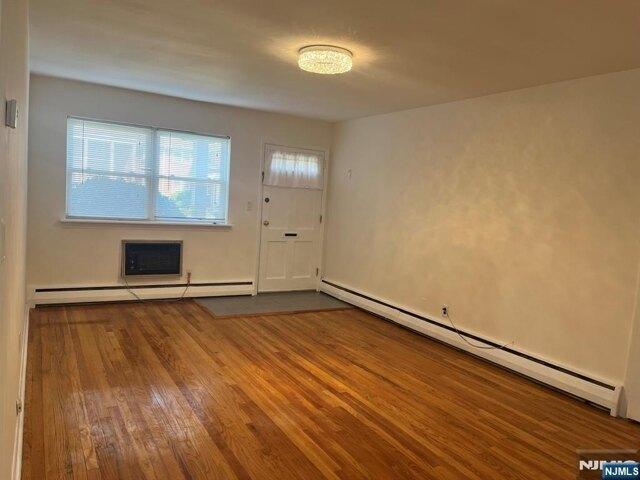 condo with 2 bedroom, Palisades Park NJ DS104407484