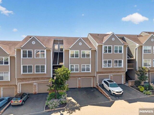 condo with 2 bedroom, Palisades Park NJ DS104409355