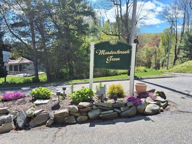 condo with 2 bedroom, Palmer MA DLS102961379
