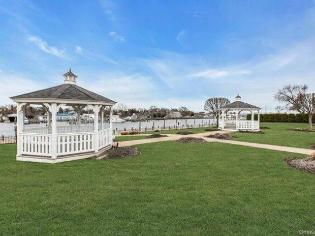 condo with 2 bedroom, Patchogue NY ES104921342