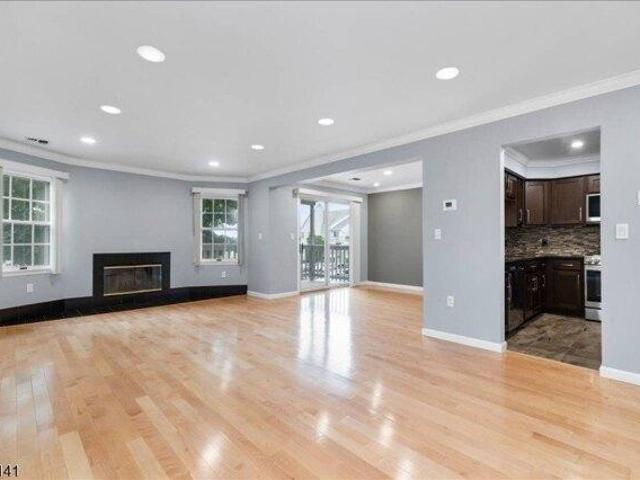 condo with 2 bedroom, Paterson NJ ES104410809