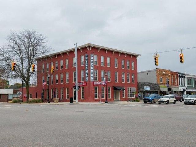 condo with 2 bedroom, Paw Paw MI DS93036439