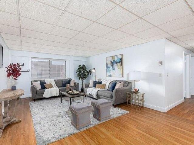 condo with 2 bedroom, Peabody MA DLS102591680