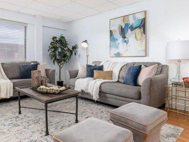 condo with 2 bedroom, Peabody MA ES103037400