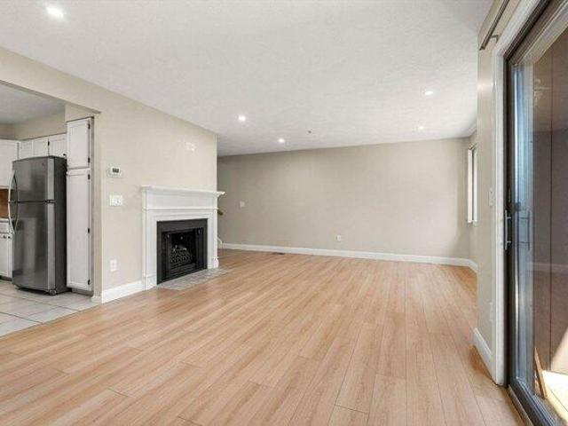 condo with 2 bedroom, Peabody MA ES103852361