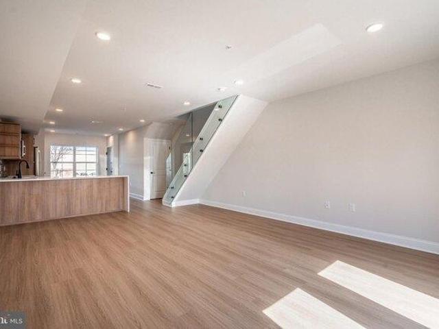 condo with 2 bedroom, Philadelphia PA ES104899037