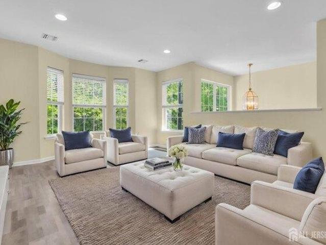 condo with 2 bedroom, Piscataway NJ DS102800536
