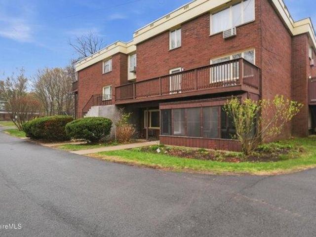 condo with 2 bedroom, Pittsfield MA DS103809649